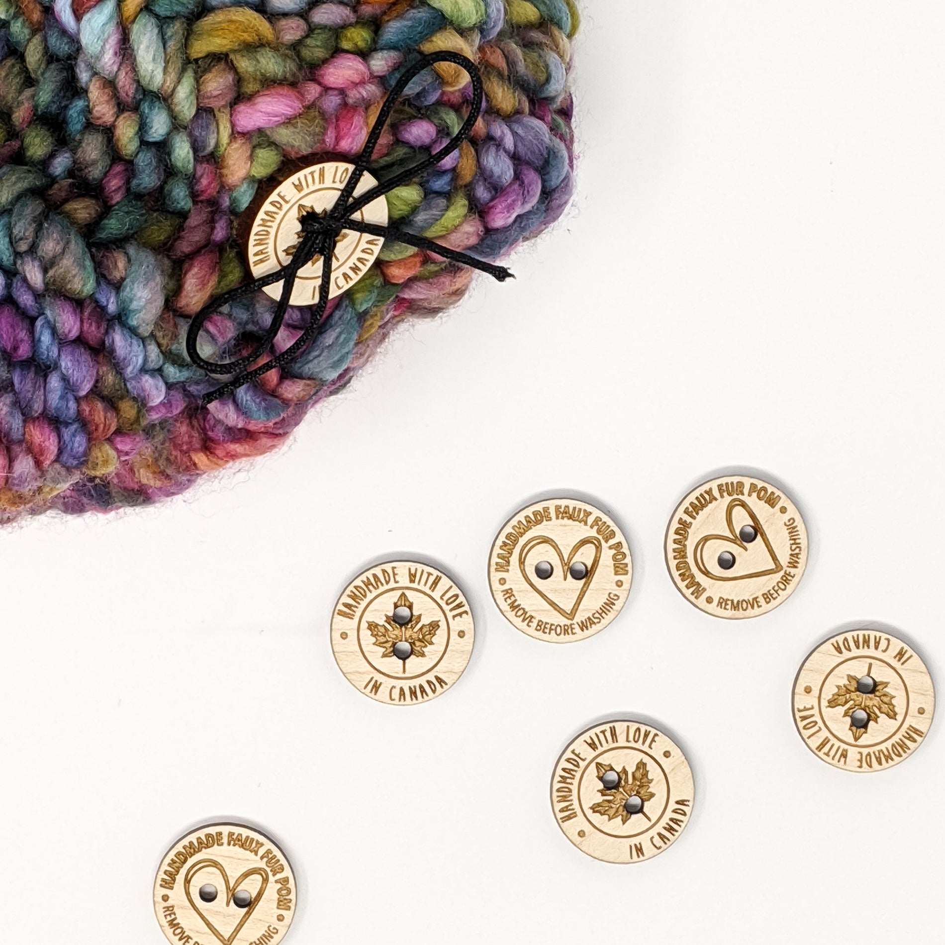 Pom Poms Buttons | Warehouse2020